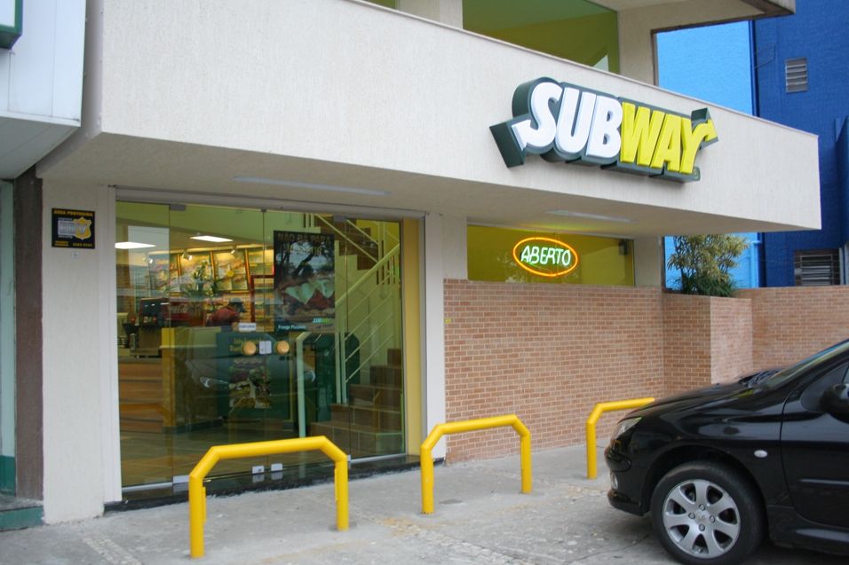 Projeto comercial Subway - AJNeves Arquitetura